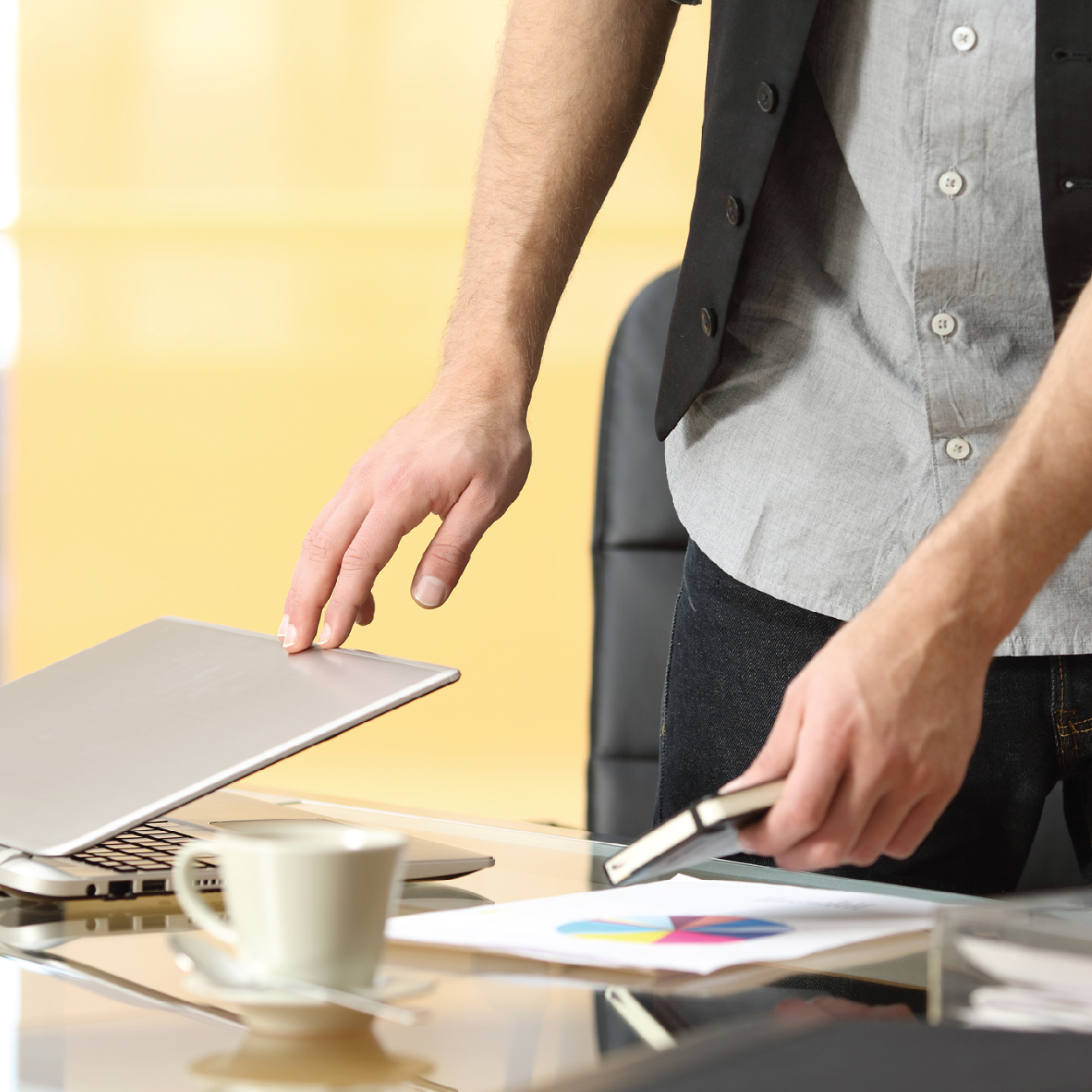 How To Power Through Mid-Day Slump? - VitaHealth Malaysia